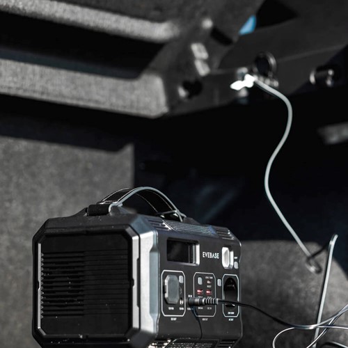 EveBase 12V Autolaadkabel - 5A - voor Move 300 & Move 500 George Kniest